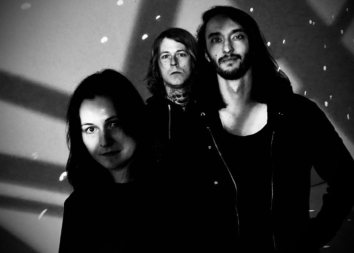 Gilda House unveil new single 'How Bad' | Mystic Sons